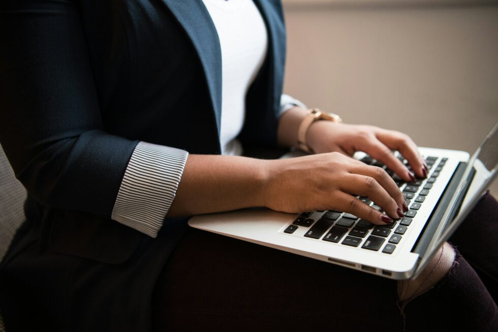 5 Ways an HOA Attorney Adds Value to Your Community - Dania Fernandez, Esq.